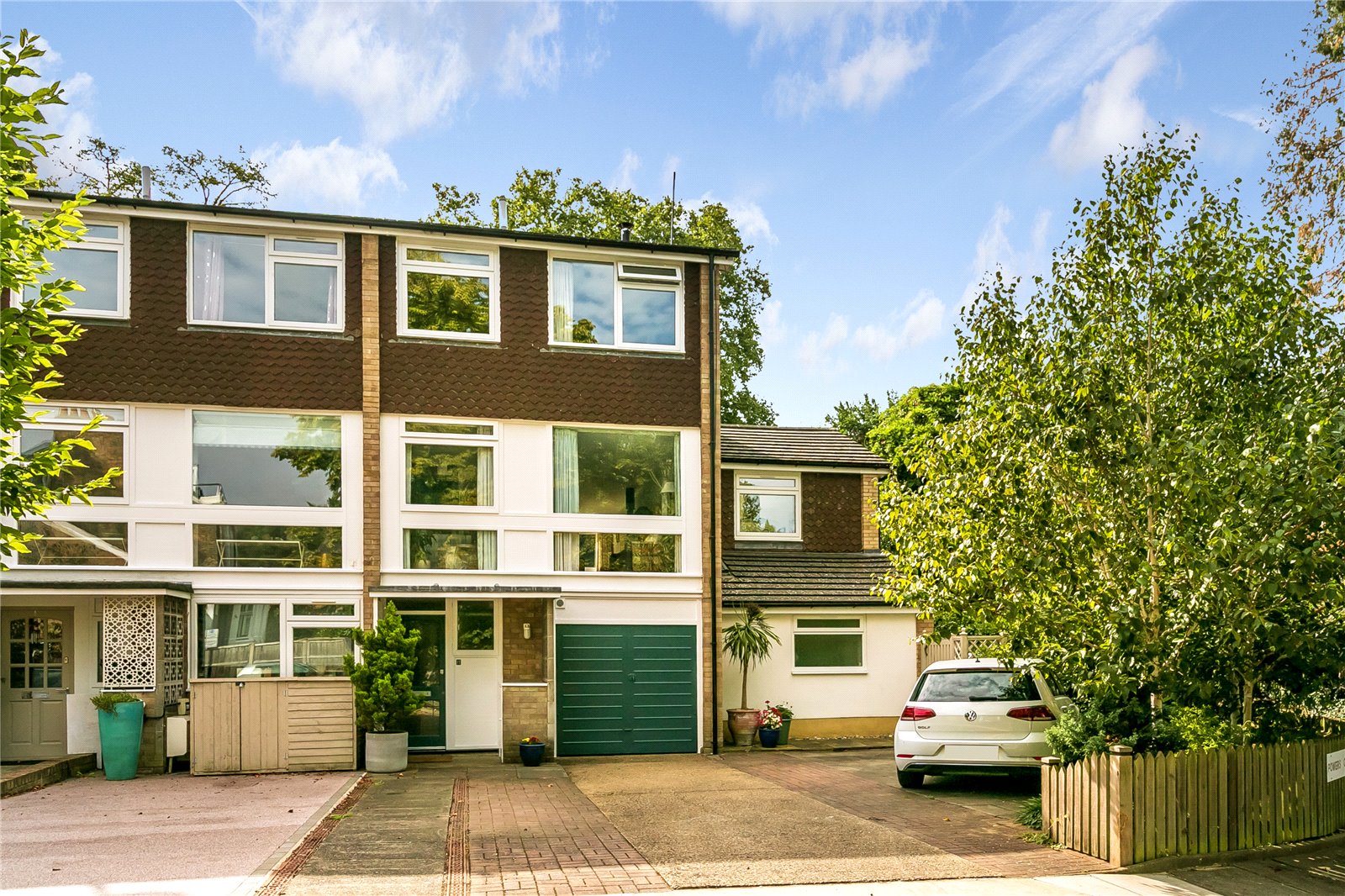 Chelwood Gardens, Kew, TW9 4JQ | Antony Roberts